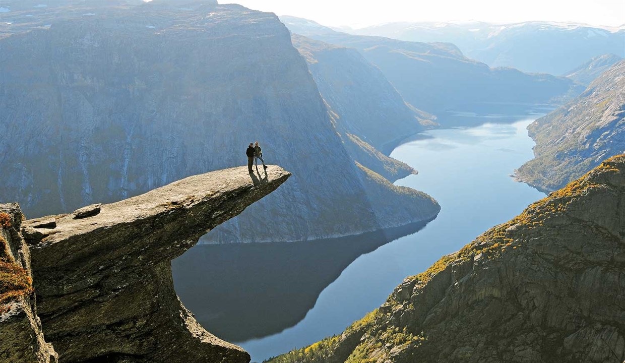 Norway mountains - the 7 most popular hikes - visitBergen.com