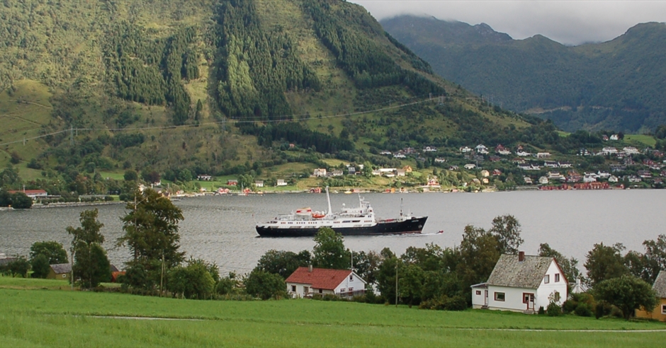 Rosendal village - A charming gem close to Bergen - visitBergen.com
