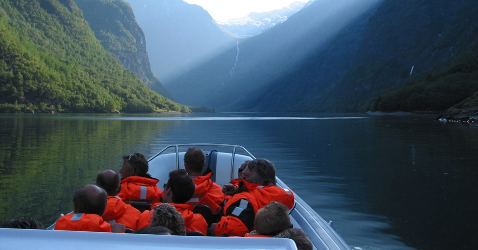 Basic fjord tour from Voss - visitBergen.com