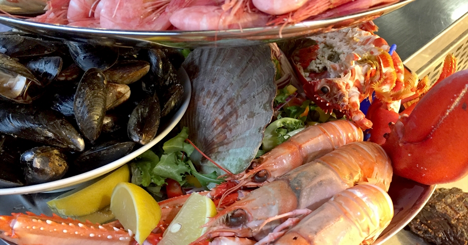 Fish Me - Places To Eat & Drink in Bergen