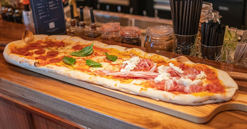 Bella Notte - Places To Eat & Drink in Bergen