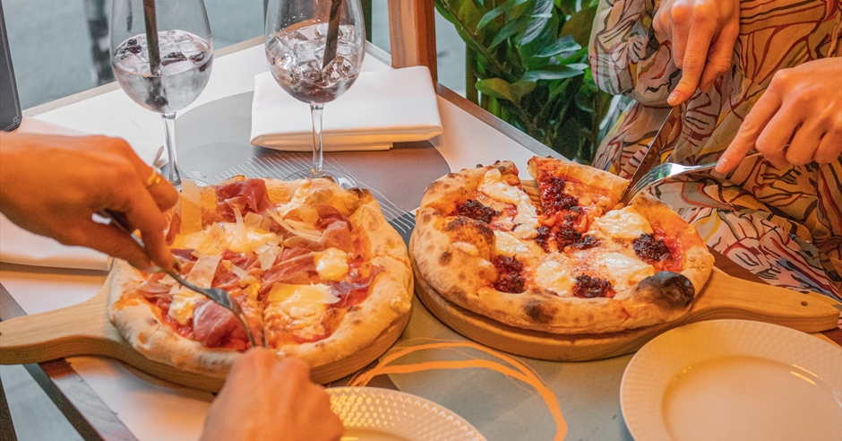 Bella Notte - Places To Eat & Drink in Bergen