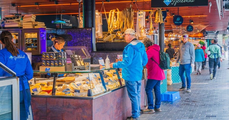 Fish Market in Bergen - visitBergen.com