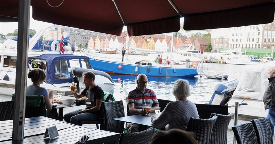 Fish Me - Places To Eat & Drink in Bergen
