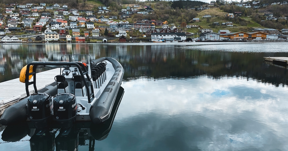 75 minutes Fjord safari with RIB-boat on the Hardangerfjord from ...