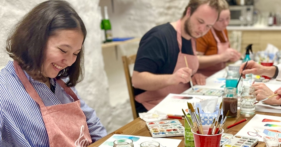 Paint Norwegian landscape with watercolour at JM Atelier - visitBergen.com