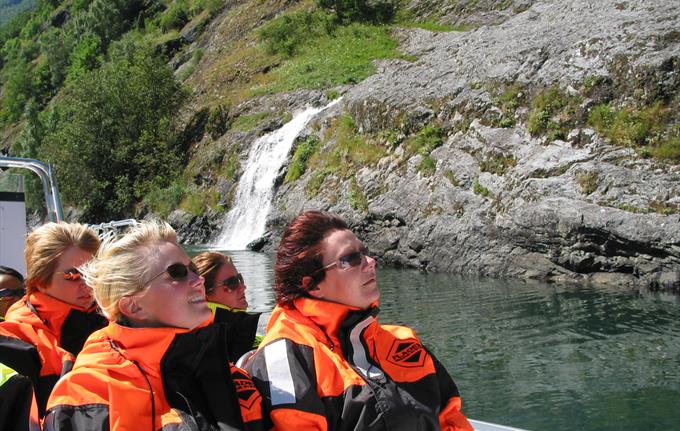 Kayaking & Rafting in Bergen and the region - visitBergen.com